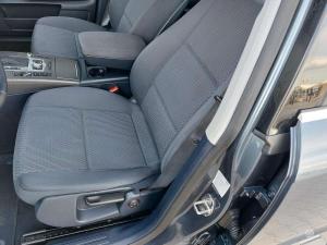 Zils Audi A6 2006 Viļņa, ar dzinēja tilpumu 1.97 L un nobraukumu 282 tūkst. km par 3450 €, foto 22 vietnē AUTOMOTO.COM.LV