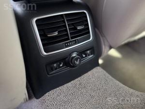 Blue Audi A6 2007 in Ogre, with an engine capacity of 3.00 L and mileage of 340 thousand km for 3500 €, photo 15 on AUTOMOTO.COM.LV