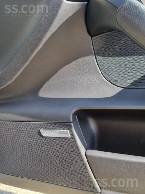 Zils Audi A6 2007 Liepāja, ar dzinēja tilpumu 3.00 L un nobraukumu 477 tūkst. km par 3000 €, foto 19 vietnē AUTOMOTO.COM.LV