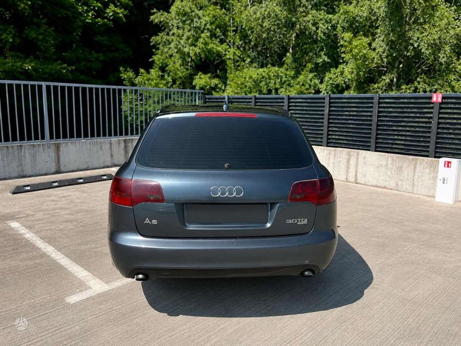 Blue Audi A6 2007 in Vilnius, with an engine capacity of 2.97 L and mileage of 321 thousand km for 2500 €, photo 6 on AUTOMOTO.COM.LV
