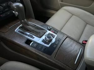 Blue Audi A6 2009 in Jurmala, with an engine capacity of 3.00 L and mileage of 336 thousand km for 5490 €, photo 16 on AUTOMOTO.COM.LV