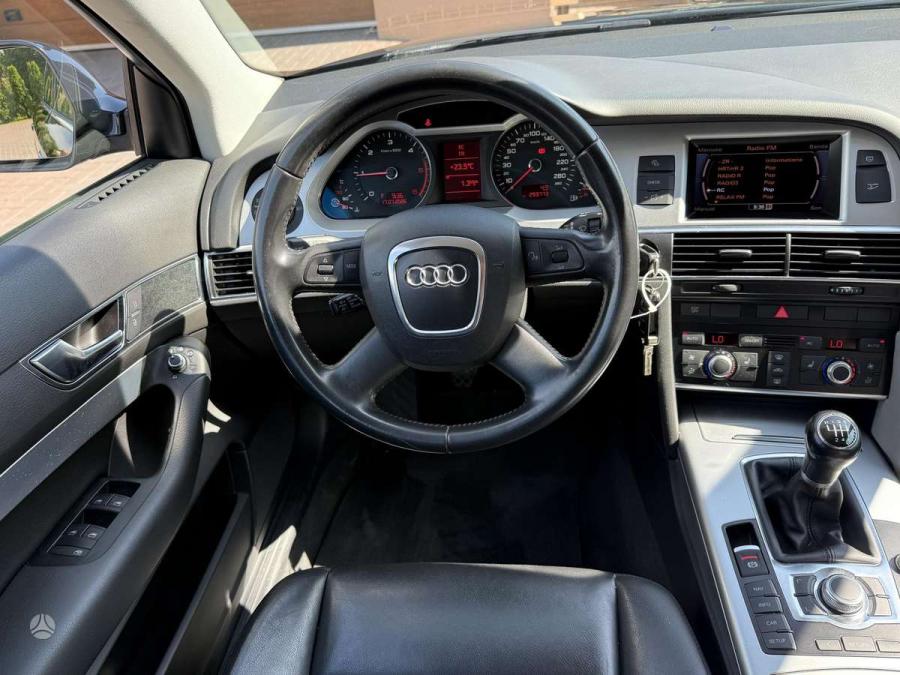 Blue Audi A6 2009 in Utena, with an engine capacity of 2.00 L and mileage of 290 thousand km for 5200 €, photo 14 on AUTOMOTO.COM.LV