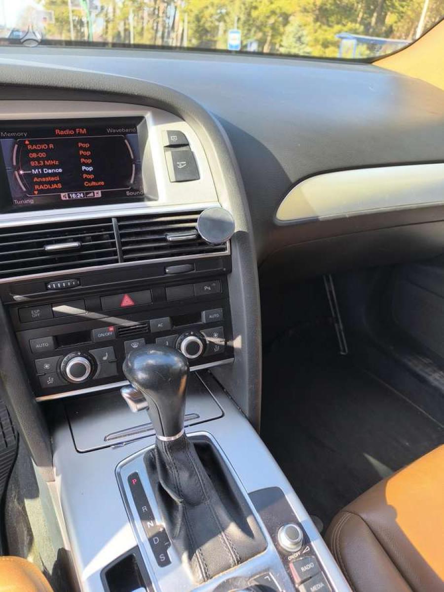 Blue Audi A6 2010 in Klaipeda, with an engine capacity of 1.97 L and mileage of 329 thousand km for 3200 €, photo 16 on AUTOMOTO.COM.LV
