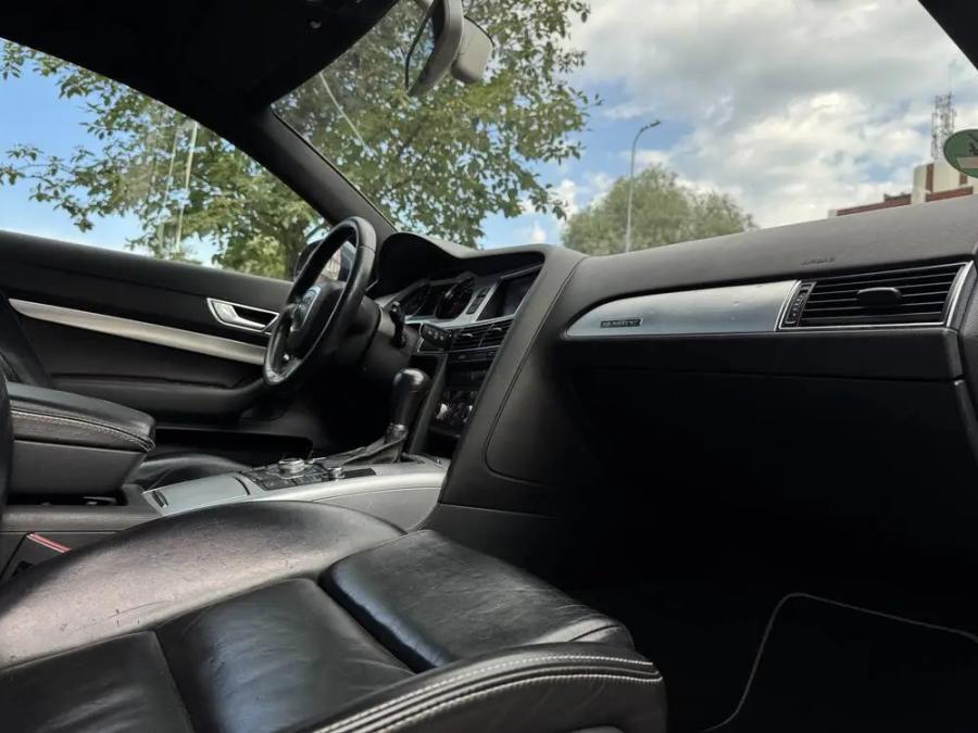 Blue Audi A6 2011 in Riga, with an engine capacity of 3.00 L and mileage of 340 thousand km for 6390 €, photo 9 on AUTOMOTO.COM.LV