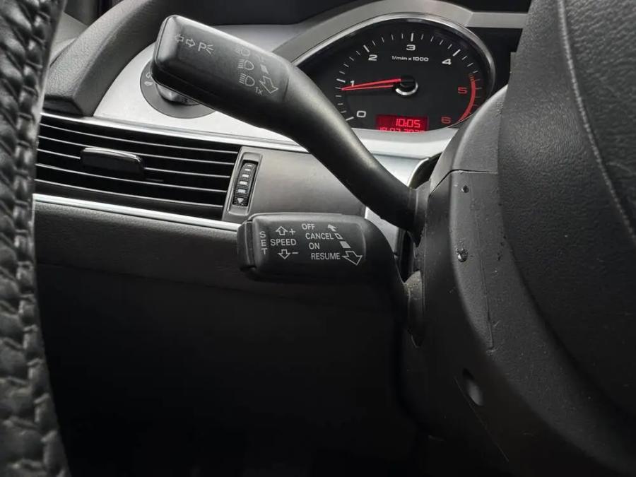 Blue Audi A6 2011 in Riga, with an engine capacity of 3.00 L and mileage of 340 thousand km for 6390 €, photo 27 on AUTOMOTO.COM.LV