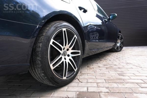 Zils Audi A6 2012 Rīga, ar dzinēja tilpumu 3.00 L un nobraukumu 289 tūkst. km par 10490 €, foto 5 vietnē AUTOMOTO.COM.LV