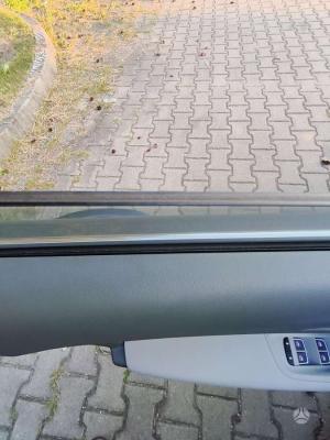 Blue Audi A6 2013 in Vilnius, with an engine capacity of 2.97 L and mileage of 290 thousand km for 11990 €, photo 17 on AUTOMOTO.COM.LV