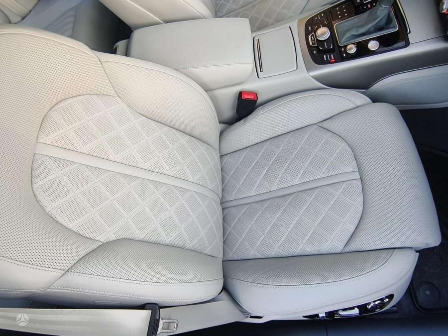 Blue Audi A6 2013 in Vilnius, with an engine capacity of 2.97 L and mileage of 290 thousand km for 11990 €, photo 23 on AUTOMOTO.COM.LV