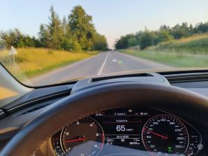 Blue Audi A6 2013 in Vilnius, with an engine capacity of 2.97 L and mileage of 290 thousand km for 11990 €, photo 32 on AUTOMOTO.COM.LV