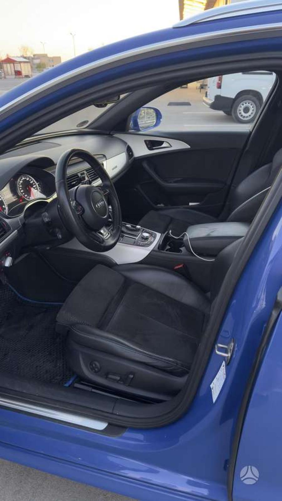Blue Audi A6 2013 in Vilnius, with an engine capacity of 2.97 L and mileage of 306 thousand km for 11750 €, photo 12 on AUTOMOTO.COM.LV