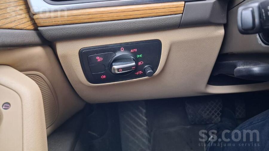 Blue Audi A6 2013 in Riga, with an engine capacity of 3.00 L and mileage of 263 thousand km for 8000 €, photo 9 on AUTOMOTO.COM.LV