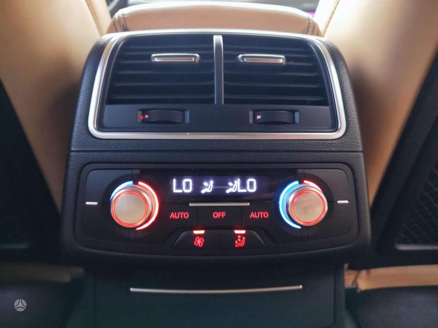 Zils Audi A6 2013 Marijampole, ar dzinēja tilpumu 3.00 L un nobraukumu 281 tūkst. km par 12300 €, foto 31 vietnē AUTOMOTO.COM.LV