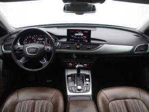 Blue Audi A6 2014 in Vilnius, with an engine capacity of 2.00 L and mileage of 239 thousand km for 11999 €, photo 3 on AUTOMOTO.COM.LV