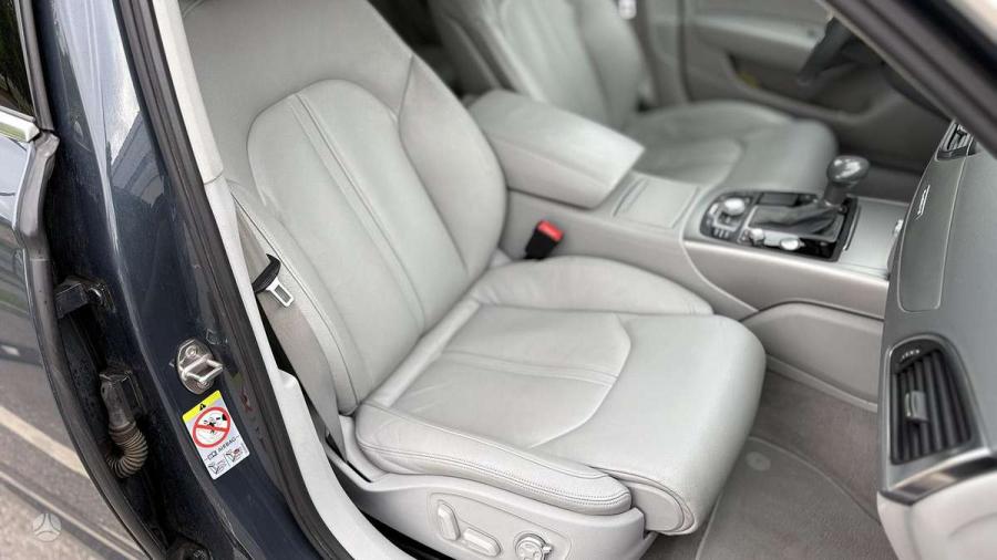 Blue Audi A6 2014 in Vilnius, with an engine capacity of 2.97 L and mileage of 305 thousand km for 12000 €, photo 16 on AUTOMOTO.COM.LV