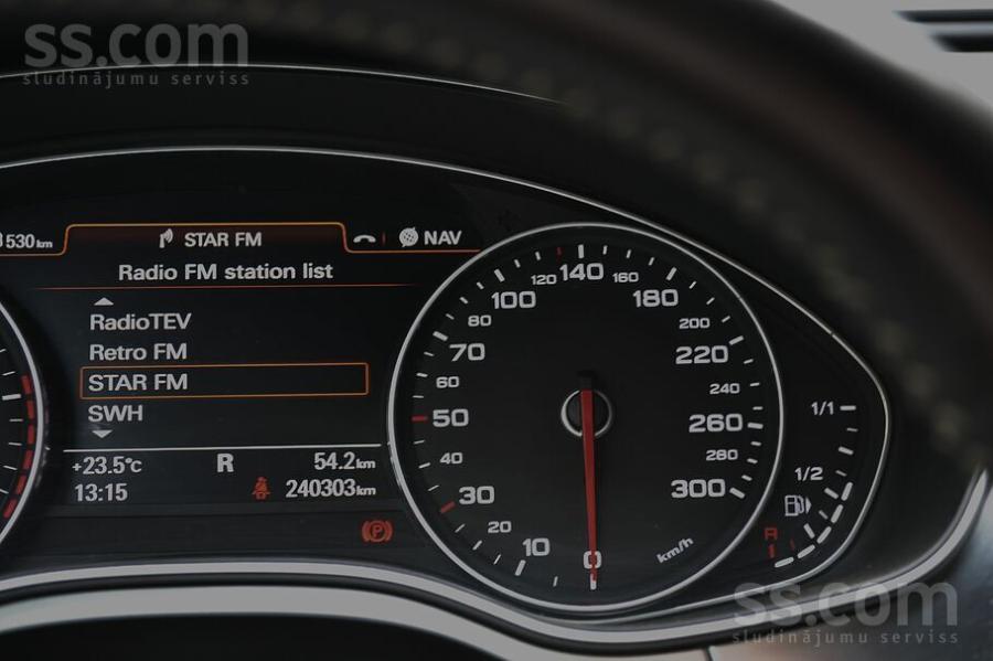 Blue Audi A6 2015 in Riga, with an engine capacity of 3.00 L and mileage of 240 thousand km for 12850 €, photo 22 on AUTOMOTO.COM.LV