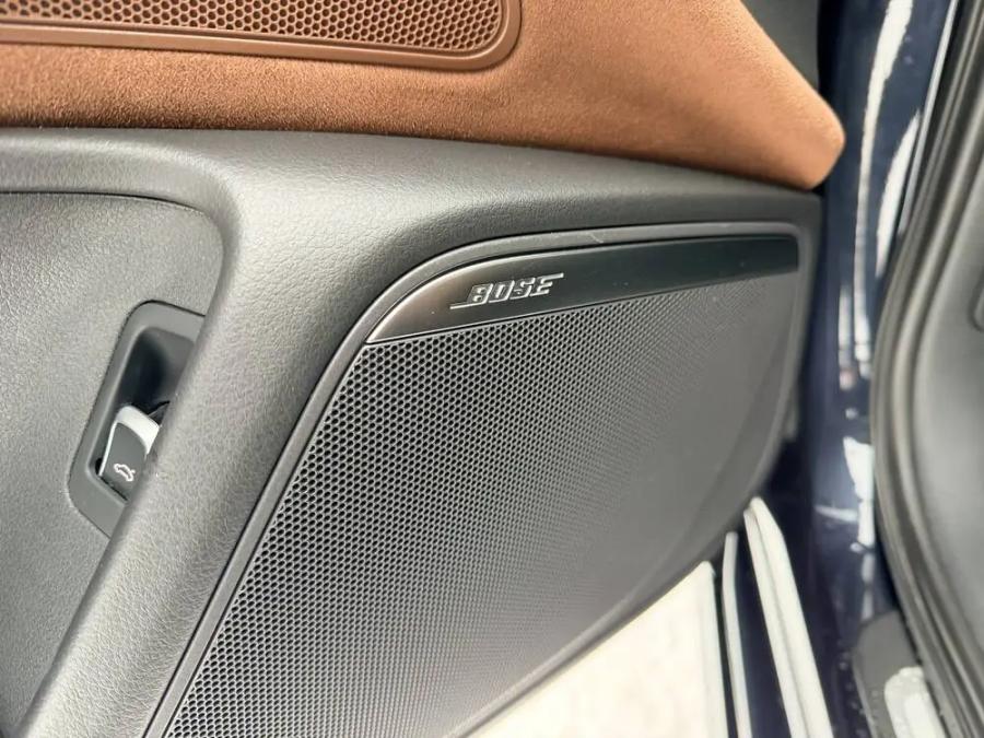 Zils Audi A6 2016 Rīga, ar dzinēja tilpumu 2.00 L un nobraukumu 266 tūkst. km par 14995 €, foto 14 vietnē AUTOMOTO.COM.LV