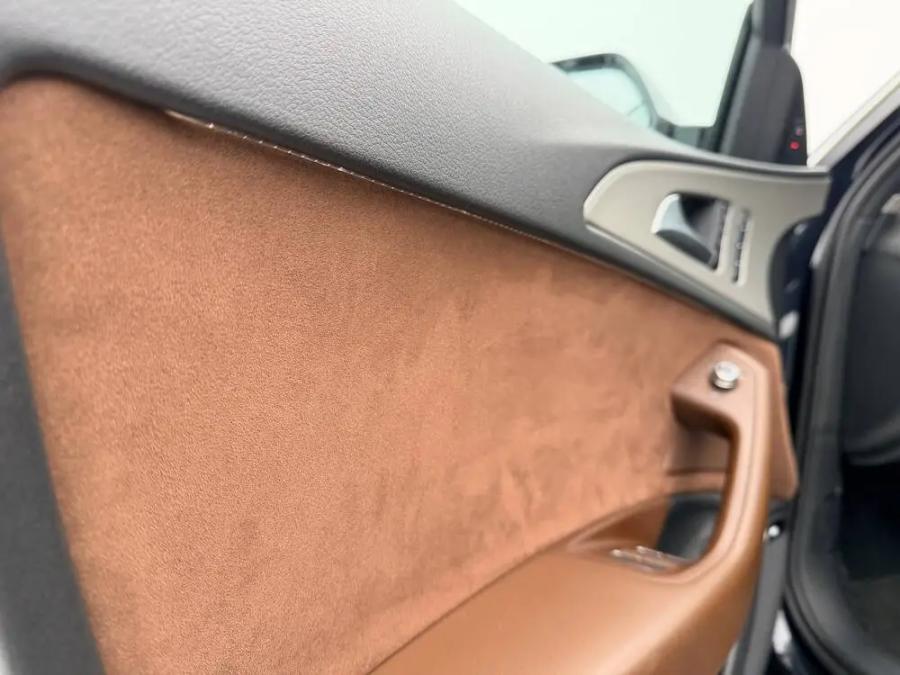 Zils Audi A6 2016 Rīga, ar dzinēja tilpumu 2.00 L un nobraukumu 266 tūkst. km par 14995 €, foto 15 vietnē AUTOMOTO.COM.LV