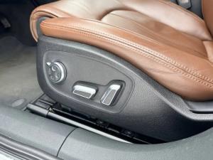 Zils Audi A6 2016 Rīga, ar dzinēja tilpumu 2.00 L un nobraukumu 266 tūkst. km par 14995 €, foto 17 vietnē AUTOMOTO.COM.LV