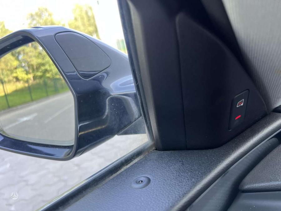 Blue Audi A6 2017 in Riga, with an engine capacity of 2.00 L and mileage of 172 thousand km for 16500 €, photo 24 on AUTOMOTO.COM.LV