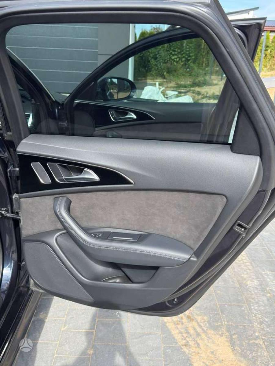 Blue Audi A6 2017 in Vilnius, with an engine capacity of 2.97 L and mileage of 320 thousand km for 15200 €, photo 11 on AUTOMOTO.COM.LV