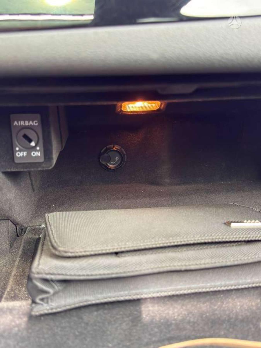 Blue Audi A6 2017 in Vilnius, with an engine capacity of 2.97 L and mileage of 320 thousand km for 15200 €, photo 31 on AUTOMOTO.COM.LV
