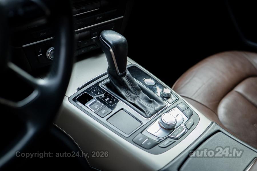 Blue Audi A6 2018 in Tallinn, with an engine capacity of 2.00 L and mileage of 265 thousand km for 13500 €, photo 9 on AUTOMOTO.COM.LV
