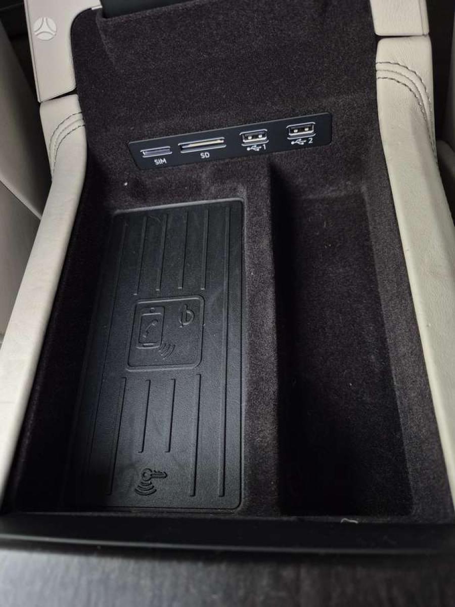 Blue Audi A6 2019 in Vilnius, with an engine capacity of 3.00 L and mileage of 182 thousand km for 26950 €, photo 23 on AUTOMOTO.COM.LV