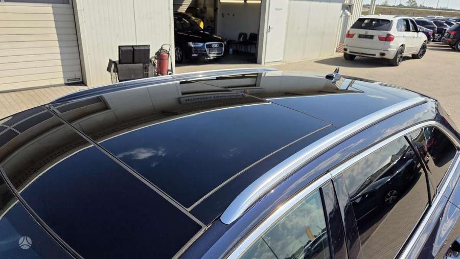 Blue Audi A6 2020 in Marijampole, with an engine capacity of 1.97 L and mileage of 178 thousand km for 20812 €, photo 15 on AUTOMOTO.COM.LV