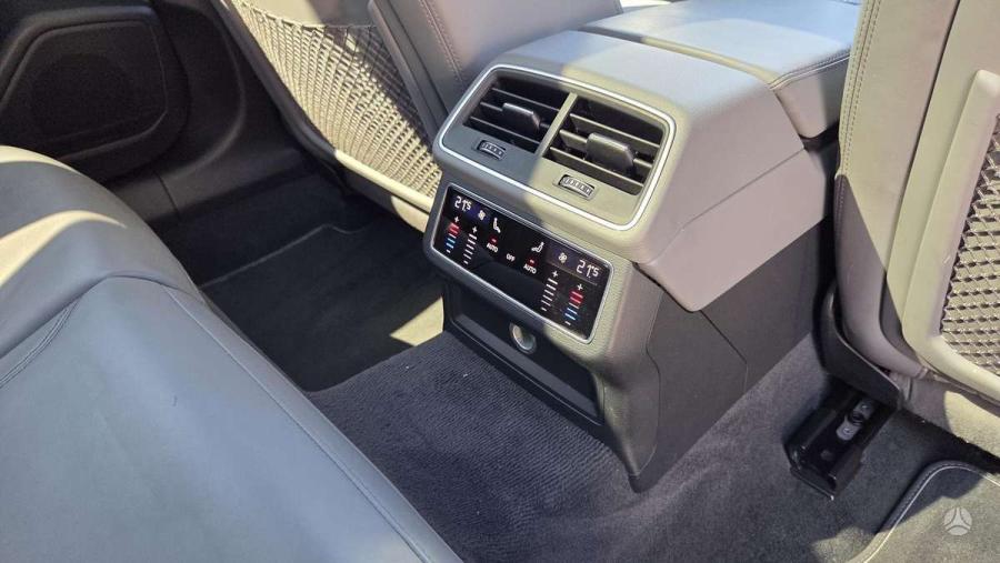 Blue Audi A6 2020 in Marijampole, with an engine capacity of 1.97 L and mileage of 178 thousand km for 20812 €, photo 23 on AUTOMOTO.COM.LV