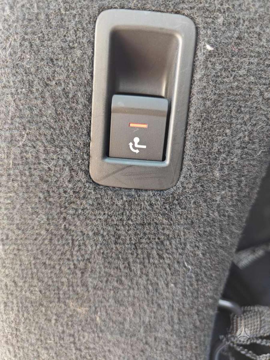 Zils Audi A6 2021 Tauragė, ar dzinēja tilpumu 3.00 L un nobraukumu 240 tūkst. km par 19999 €, foto 22 vietnē AUTOMOTO.COM.LV