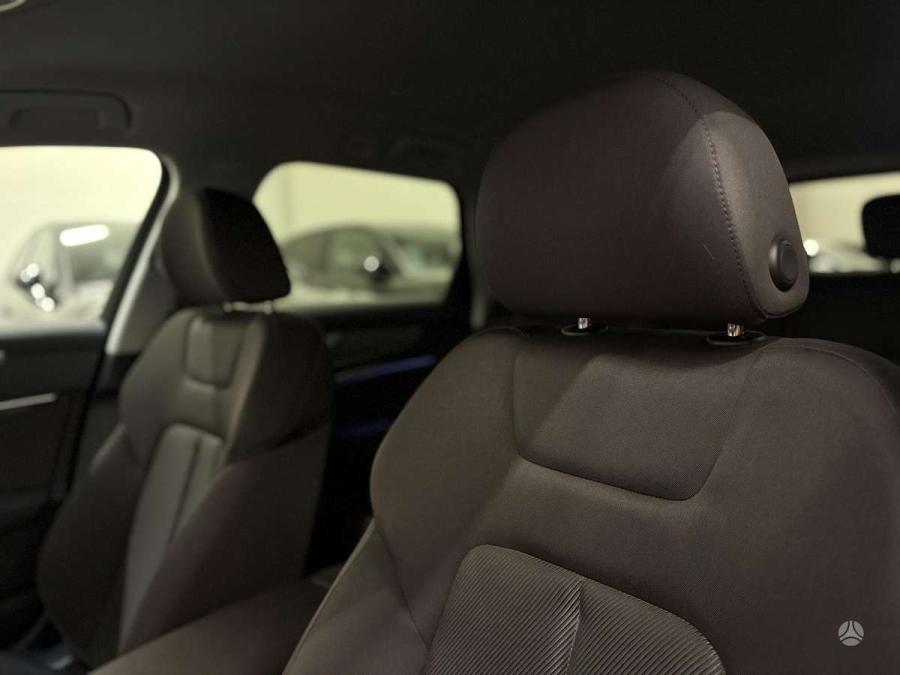 Blue Audi A6 2022 in Vilnius, with an engine capacity of 1.98 L and mileage of 127 thousand km for 27000 €, photo 15 on AUTOMOTO.COM.LV