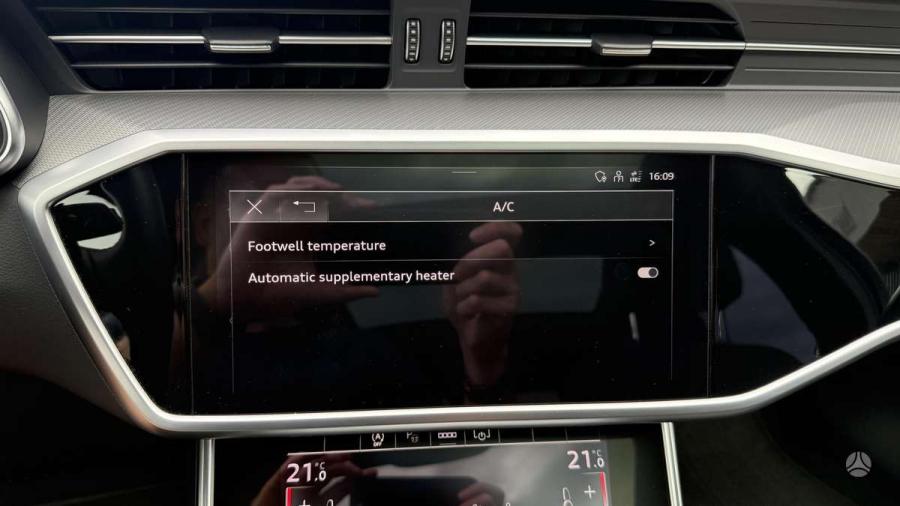 Blue Audi A6 2022 in Vilnius, with an engine capacity of 1.97 L and mileage of 165 thousand km for 23490 €, photo 29 on AUTOMOTO.COM.LV