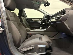 Blue Audi A6 2022 in Vilnius, with an engine capacity of 1.98 L and mileage of 127 thousand km for 26500 €, photo 17 on AUTOMOTO.COM.LV
