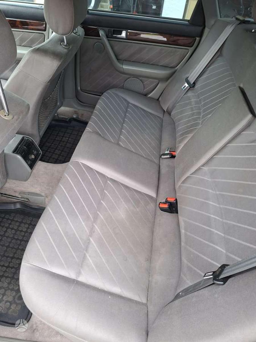 Brown Audi A6 1996 in Gargzdai, with an engine capacity of 2.46 L and mileage of 513 thousand km for 550 €, photo 9 on AUTOMOTO.COM.LV