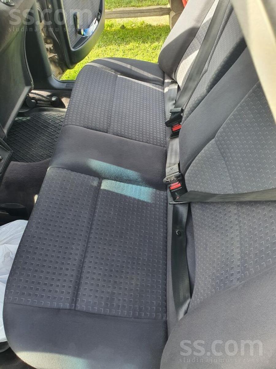 Brūns Audi A6 1996 Rīga, ar dzinēja tilpumu 1.90 L un nobraukumu 457 tūkst. km par 1200 €, foto 4 vietnē AUTOMOTO.COM.LV