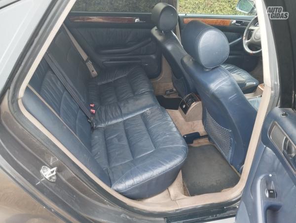 Brūns Audi A6 1999 Jurbarkas, ar dzinēja tilpumu 2.50 L un nobraukumu 394 tūkst. km par 600 €, foto 8 vietnē AUTOMOTO.COM.LV