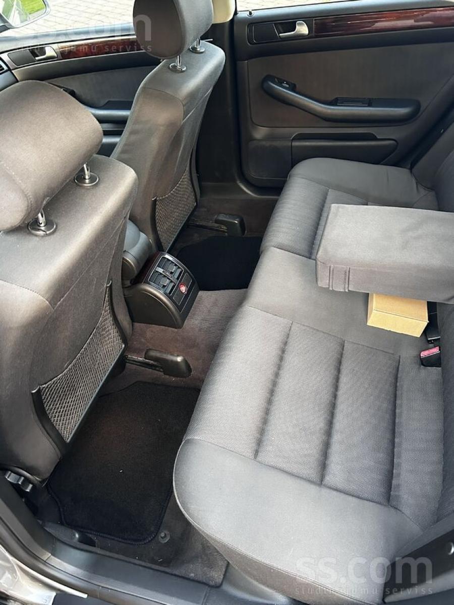 Brown Audi A6 2003 in Ventspils, with an engine capacity of 1.90 L and mileage of 332 thousand km for 2750 €, photo 9 on AUTOMOTO.COM.LV