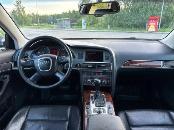 Brown Audi A6 2004 in Riga, with an engine capacity of 3.00 L and mileage of 327 thousand km for 3100 €, photo 10 on AUTOMOTO.COM.LV
