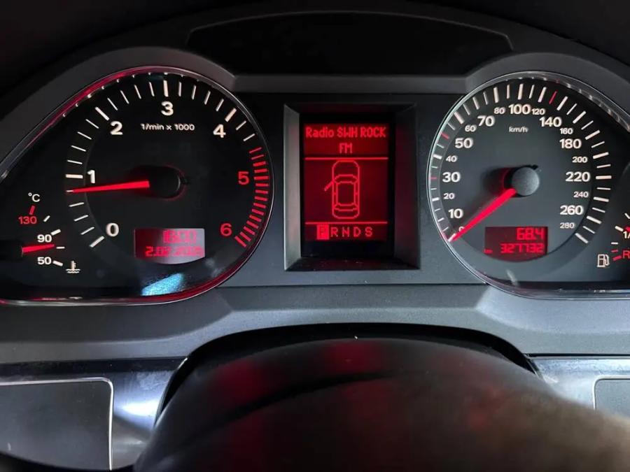 Коричневый Ауди А6 2004 в Рига, объемом двигателя 3.00 л и пробегом 327 тыс. км за 3100 €, фото 18 на AUTOMOTO.COM.LV