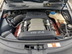 Brūns Audi A6 2006 Ukmergė, ar dzinēja tilpumu 2.40 L un nobraukumu 298 tūkst. km par 2000 €, foto 14 vietnē AUTOMOTO.COM.LV