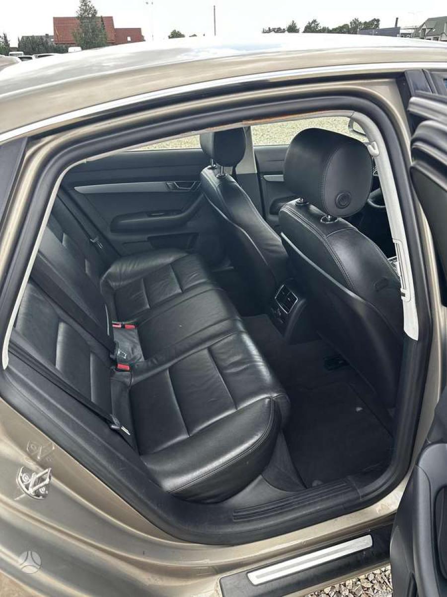 Brown Audi A6 2009 in Taurage, with an engine capacity of 2.70 L and mileage of 298 thousand km for 4350 €, photo 10 on AUTOMOTO.COM.LV