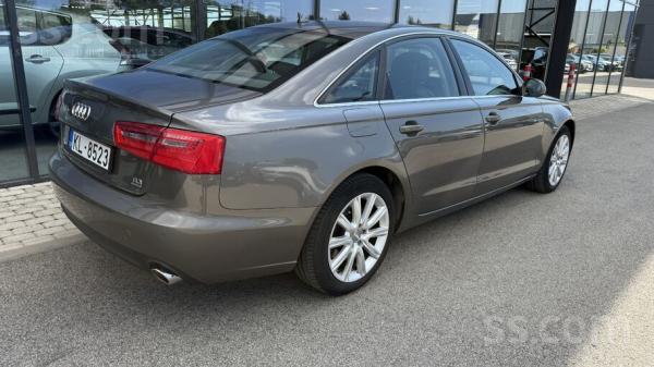 Brūns Audi A6 2011 Rīga, ar dzinēja tilpumu 3.00 L un nobraukumu 258 tūkst. km par 8900 €, foto 4 vietnē AUTOMOTO.COM.LV