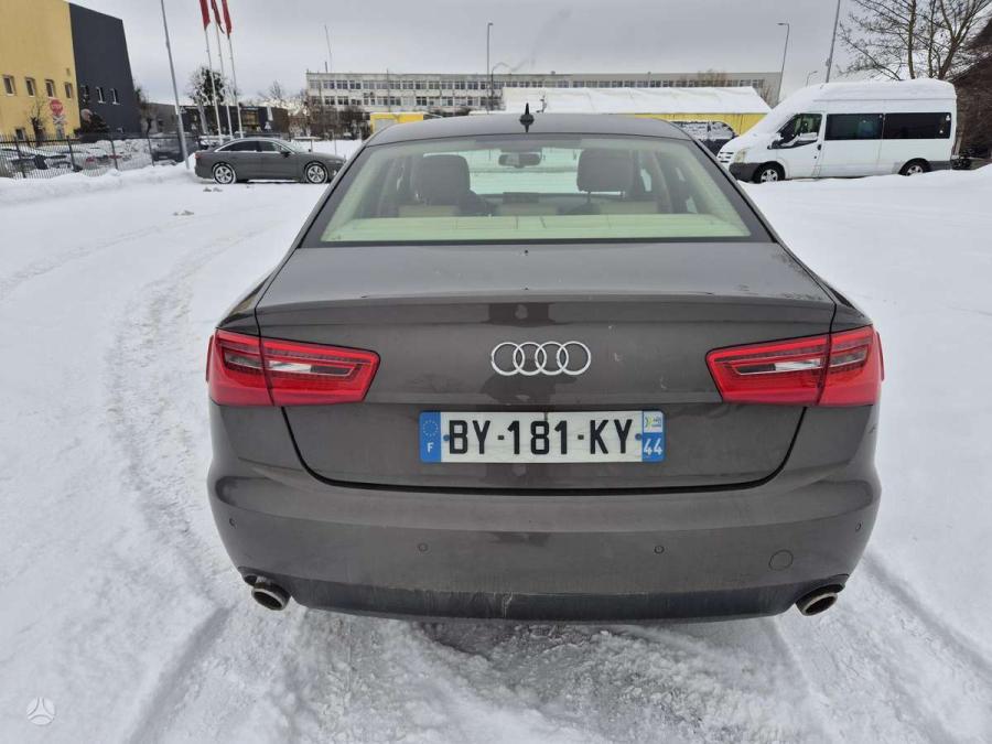 Brown Audi A6 2011 in Kaunas, with an engine capacity of 2.97 L and mileage of 280 thousand km for 8900 €, photo 3 on AUTOMOTO.COM.LV