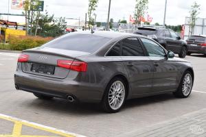Brown Audi A6 2011 in Vilnius, with an engine capacity of 3.00 L and mileage of 302 thousand km for 9900 €, photo 5 on AUTOMOTO.COM.LV