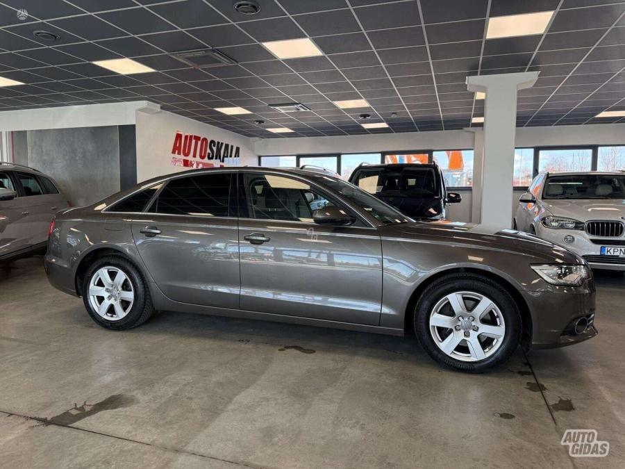 Brown Audi A6 2012 in Klaipeda, with an engine capacity of 2.00 L and mileage of 183 thousand km for 12950 €, photo 31 on AUTOMOTO.COM.LV
