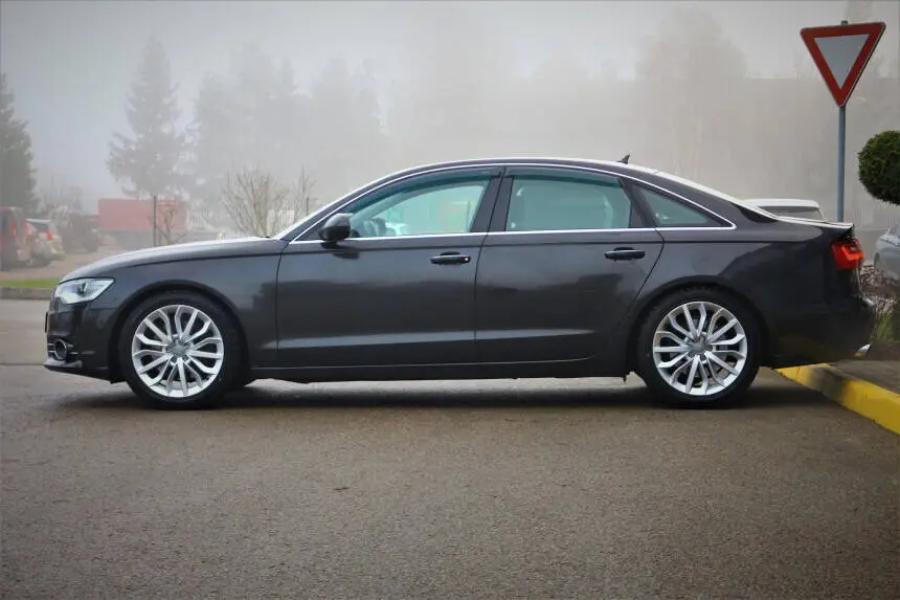 Brown Audi A6 2012 in Riga, with an engine capacity of 3.00 L and mileage of 0 thousand km for 9990 €, photo 3 on AUTOMOTO.COM.LV