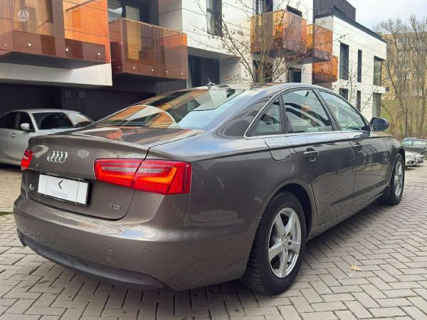 Brūns Audi A6 2013 Kauņa, ar dzinēja tilpumu 1.97 L un nobraukumu 239 tūkst. km par 8950 €, foto 7 vietnē AUTOMOTO.COM.LV