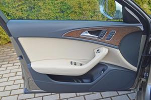 Brown Audi A6 2015 in Vilnius, with an engine capacity of 3.00 L and mileage of 32 thousand km for 16650 €, photo 17 on AUTOMOTO.COM.LV