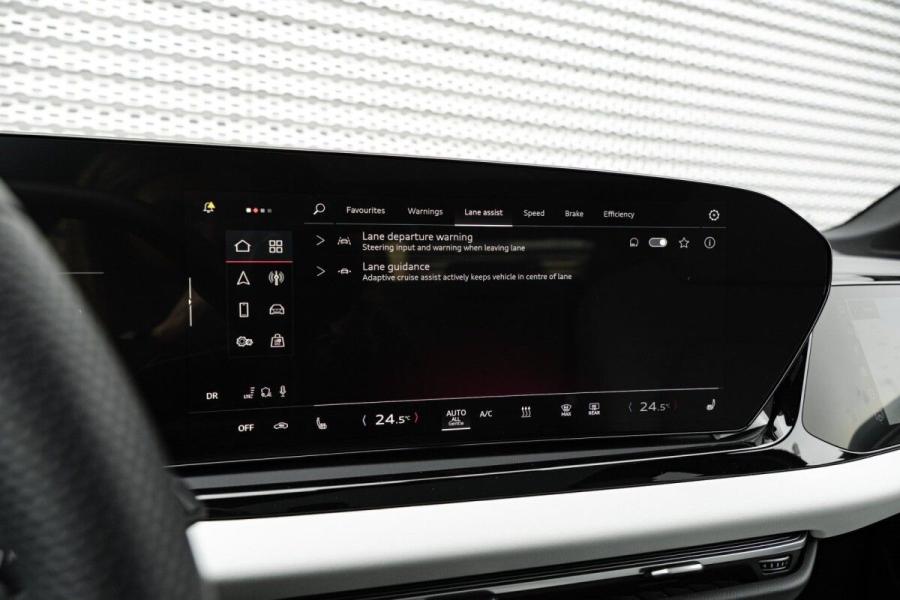Brūns Audi A6 2025 Mārupe, ar dzinēja tilpumu 2.00 L un nobraukumu 14 tūkst. km par 70490 €, foto 22 vietnē AUTOMOTO.COM.LV