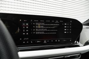 Brūns Audi A6 2025 Mārupe, ar dzinēja tilpumu 2.00 L un nobraukumu 14 tūkst. km par 70490 €, foto 24 vietnē AUTOMOTO.COM.LV